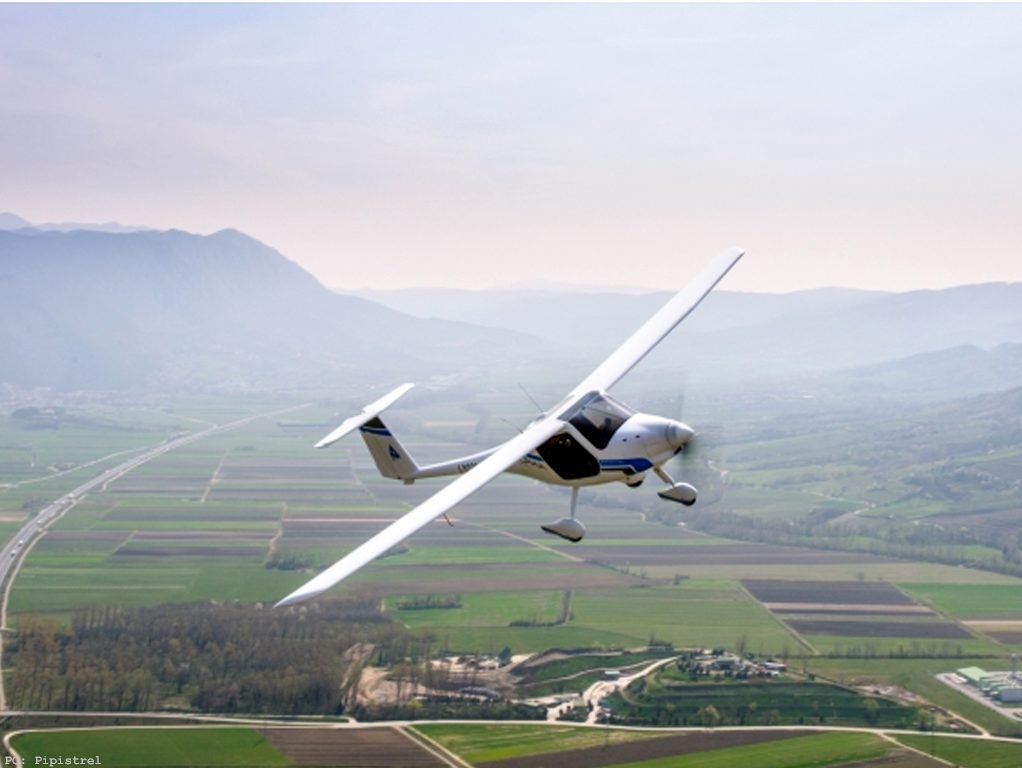 Battery Powered Electric Plane Completed its First Flight Successfully ...