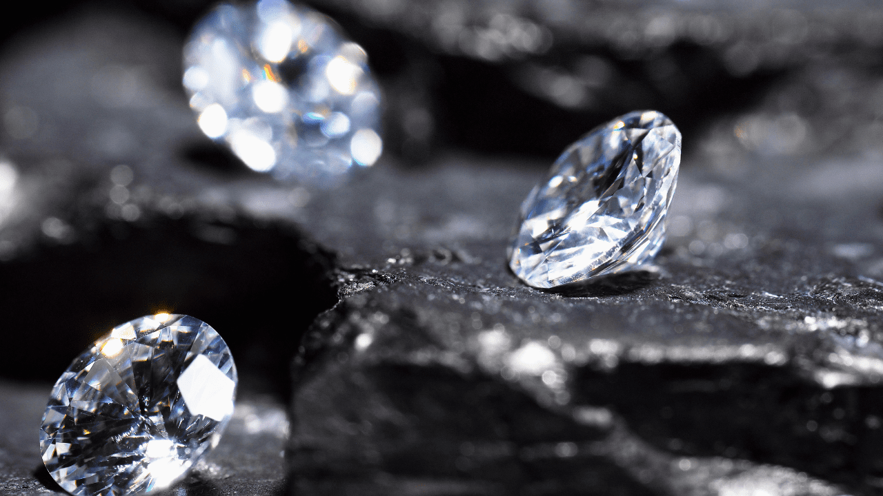 What Is A Synthetic Diamond? Fascinating Diamond You've Never Heard Of ...