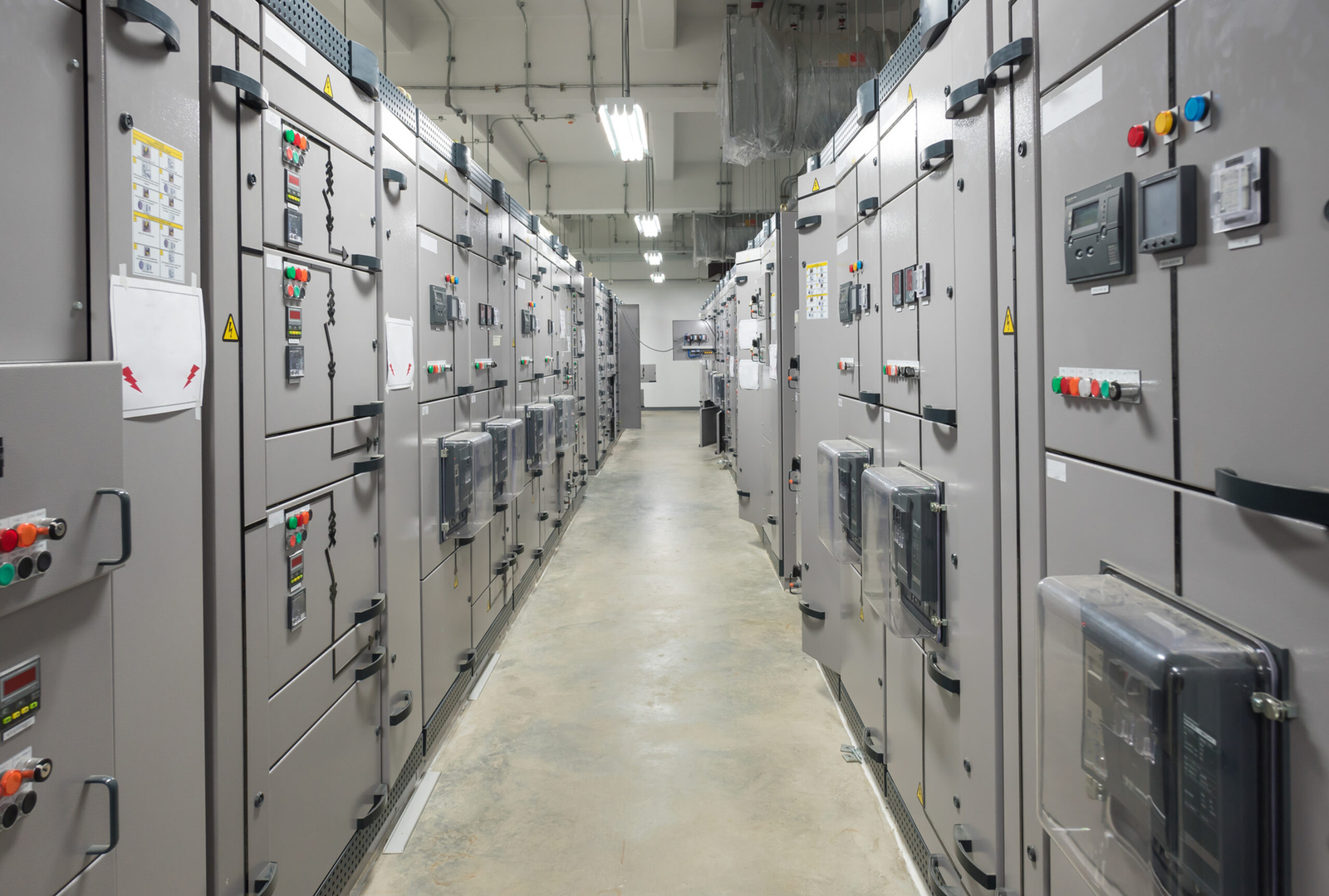How Do Switchboards Control Electrical Distribution? – Research Snipers