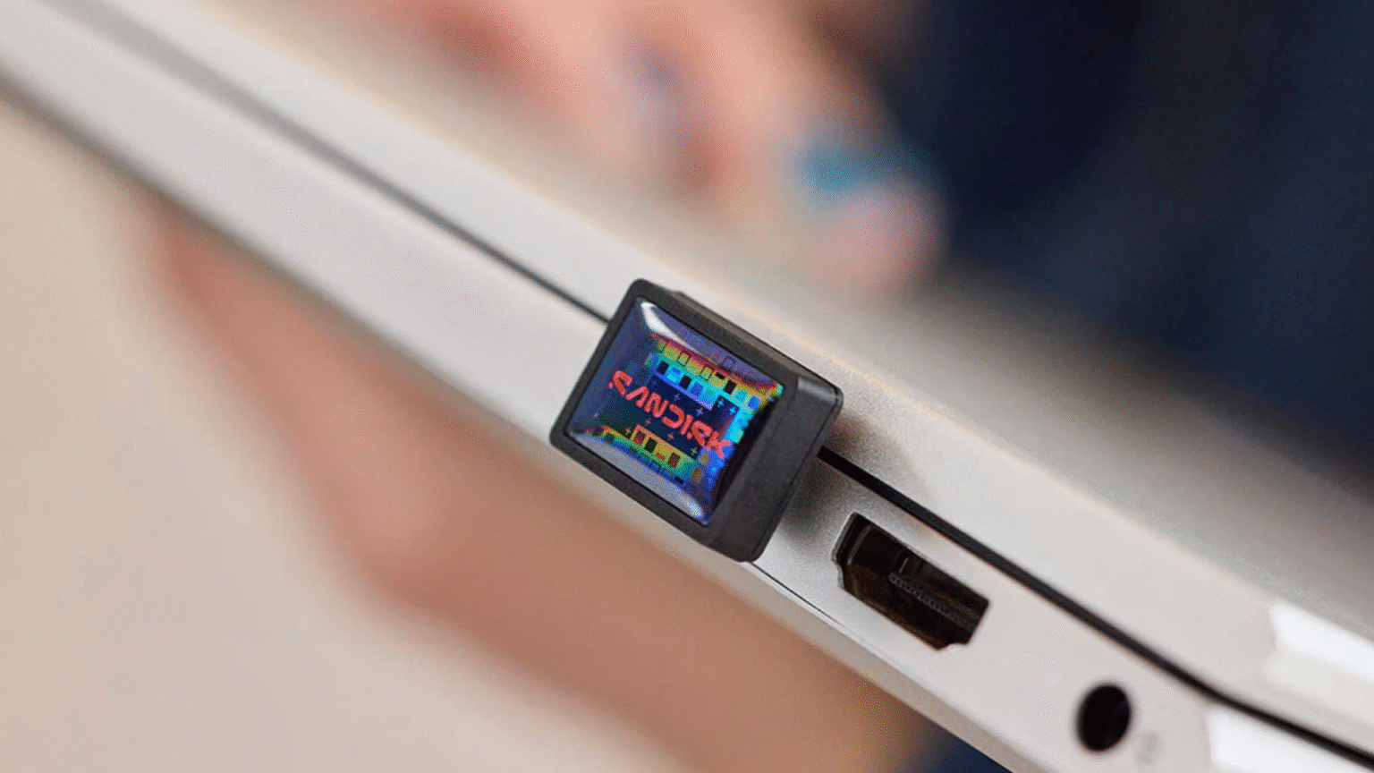 SanDisk unveils world’s smallest 1TB USB-C flash drive with ultra ...