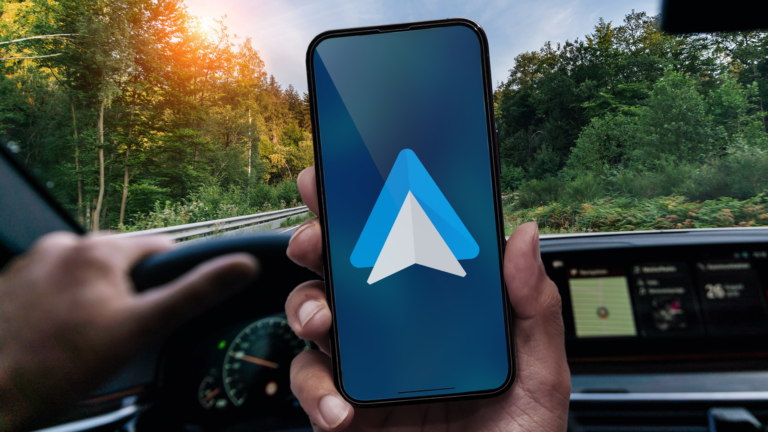 Android Auto: New swipe gesture makes control easier and safer ...